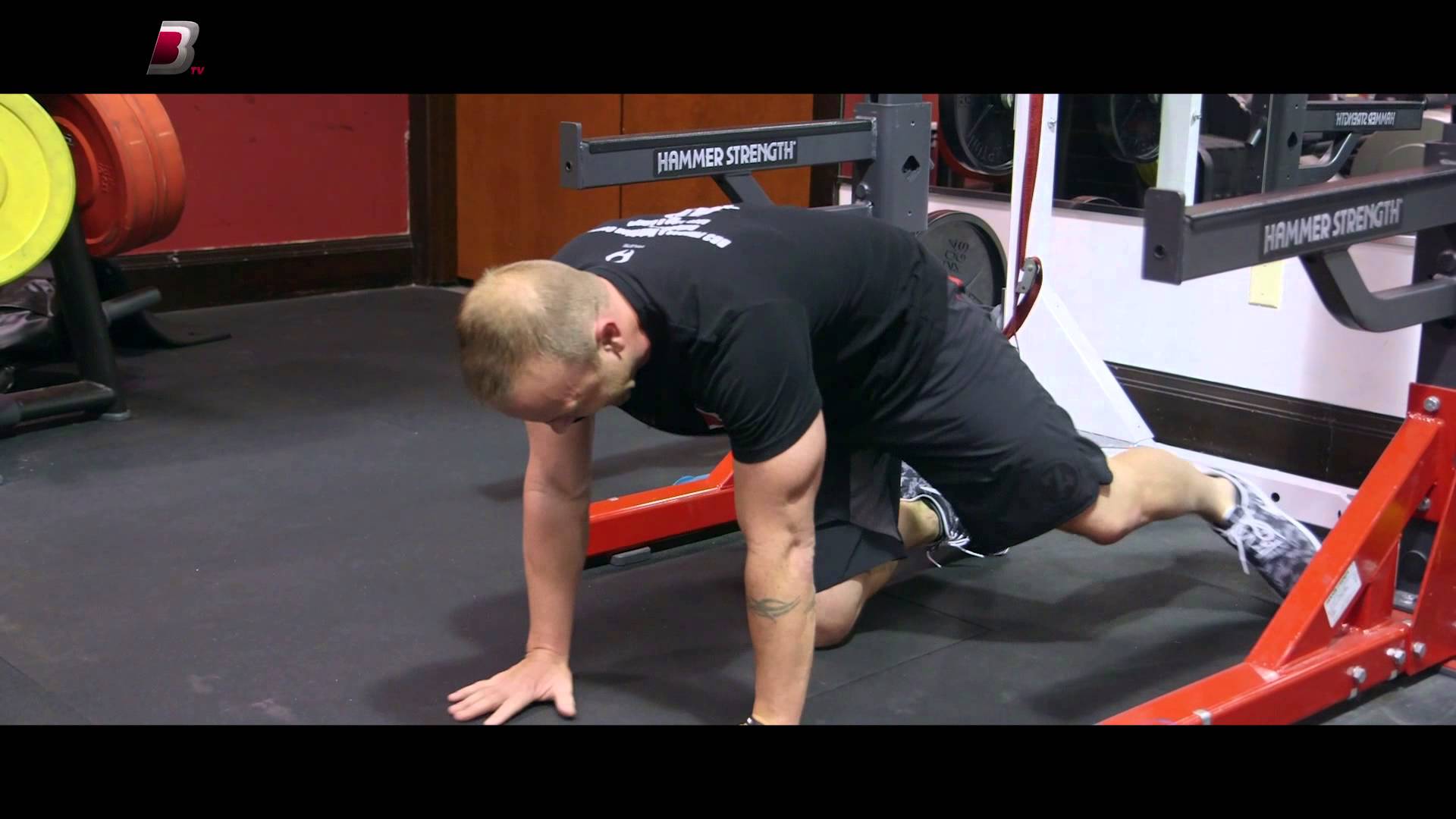 One Armed Push-Up - Billy Beck